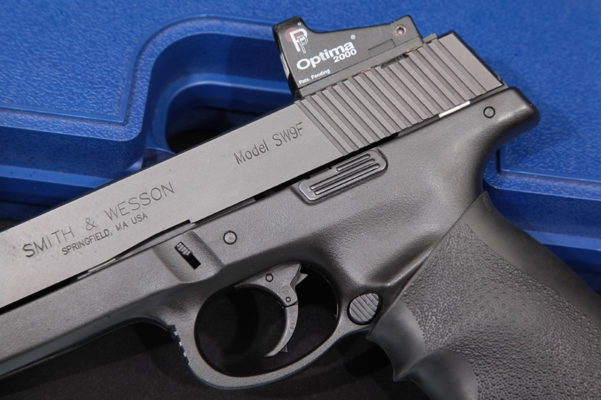 Smith & Wesson S&W Model Sw9f Sigma Series, Black 4 1/2" Semi-Automatic ...