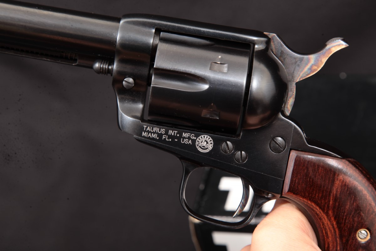 Taurus Model Gaucho Single Action Like Colt Saa Single Action Army ...