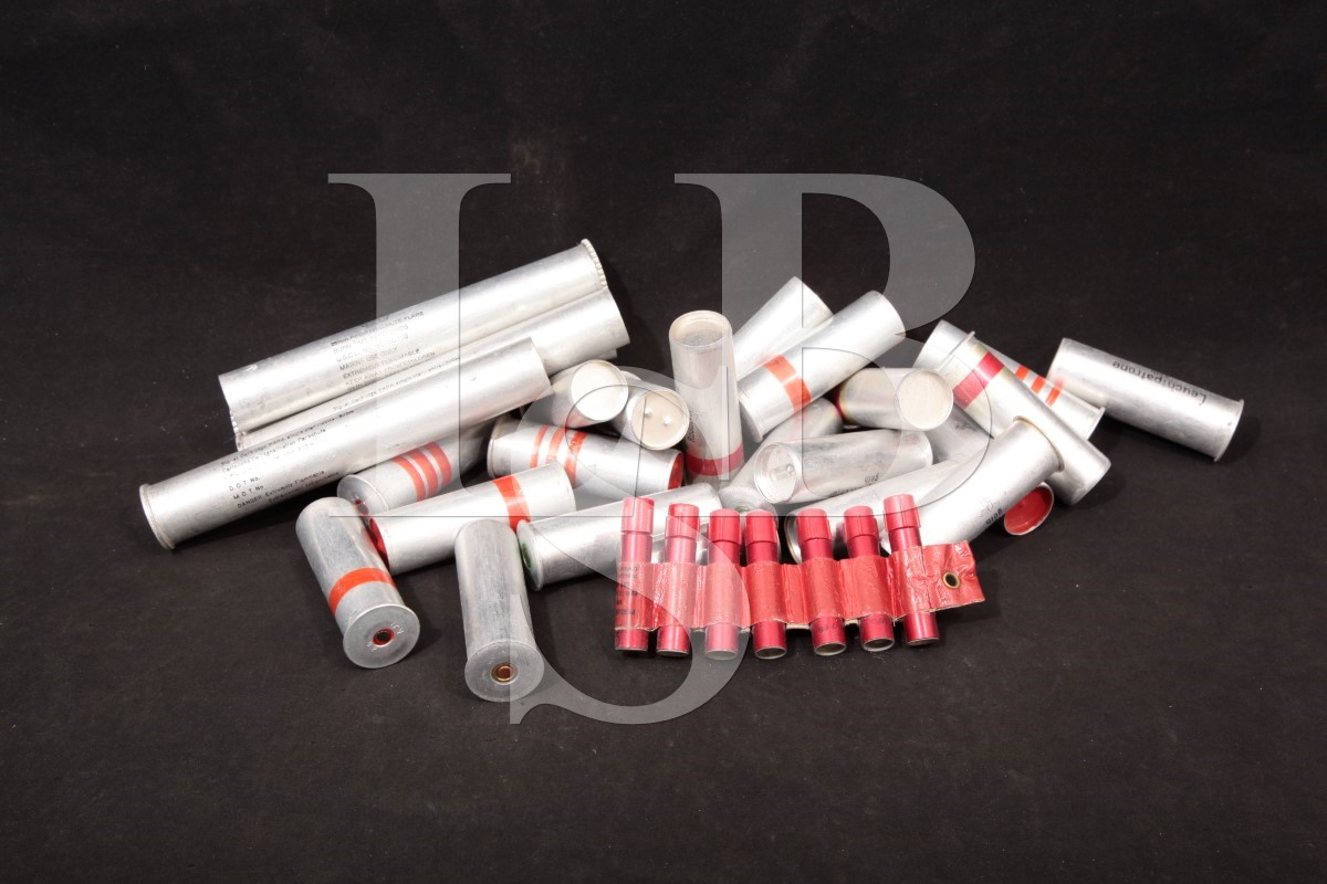 32x Mixed Lot Of Signal Flares German & American 25mm & 7x Vietnam ...