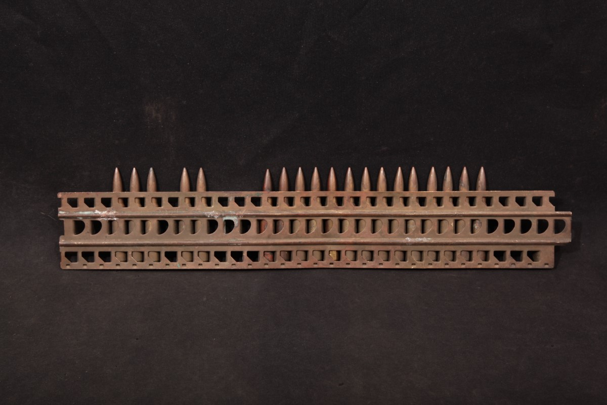 19x 7.7mm Jap WWII Ammunition 0n Hotchkiss Feed Strip For Type 92 ...