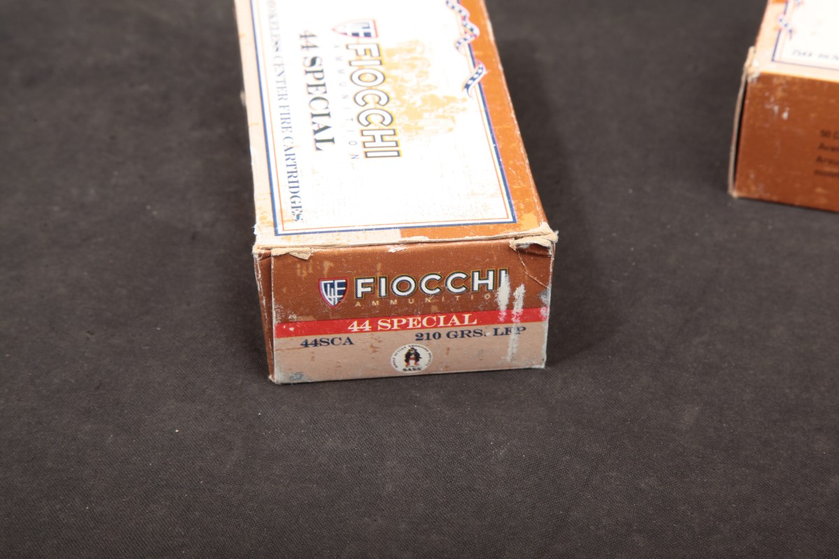 Mixed 150x .44 Special Ammunition Fiocchi 210 Grain Lead Fp & Reloaded ...