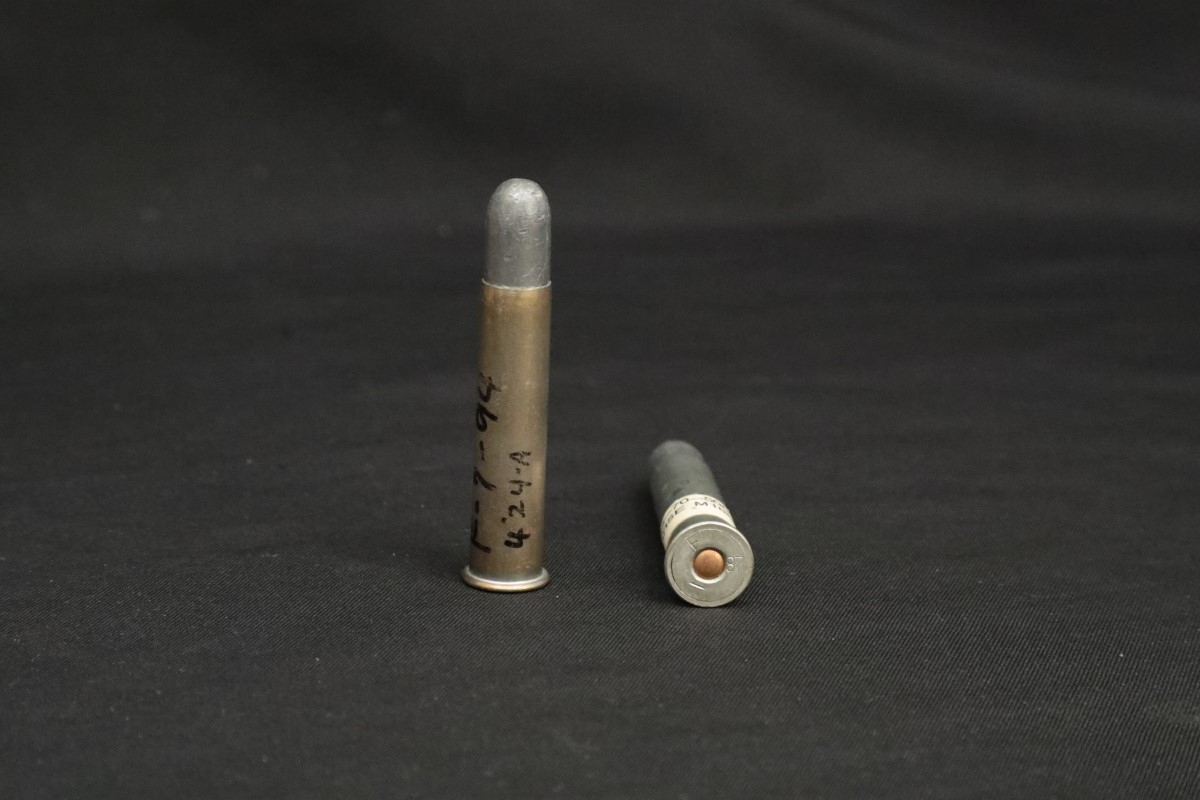 Mixed 46x .45-70 Gov`T. Collectors Lot Vintage Ammunition Late 1800`S ...