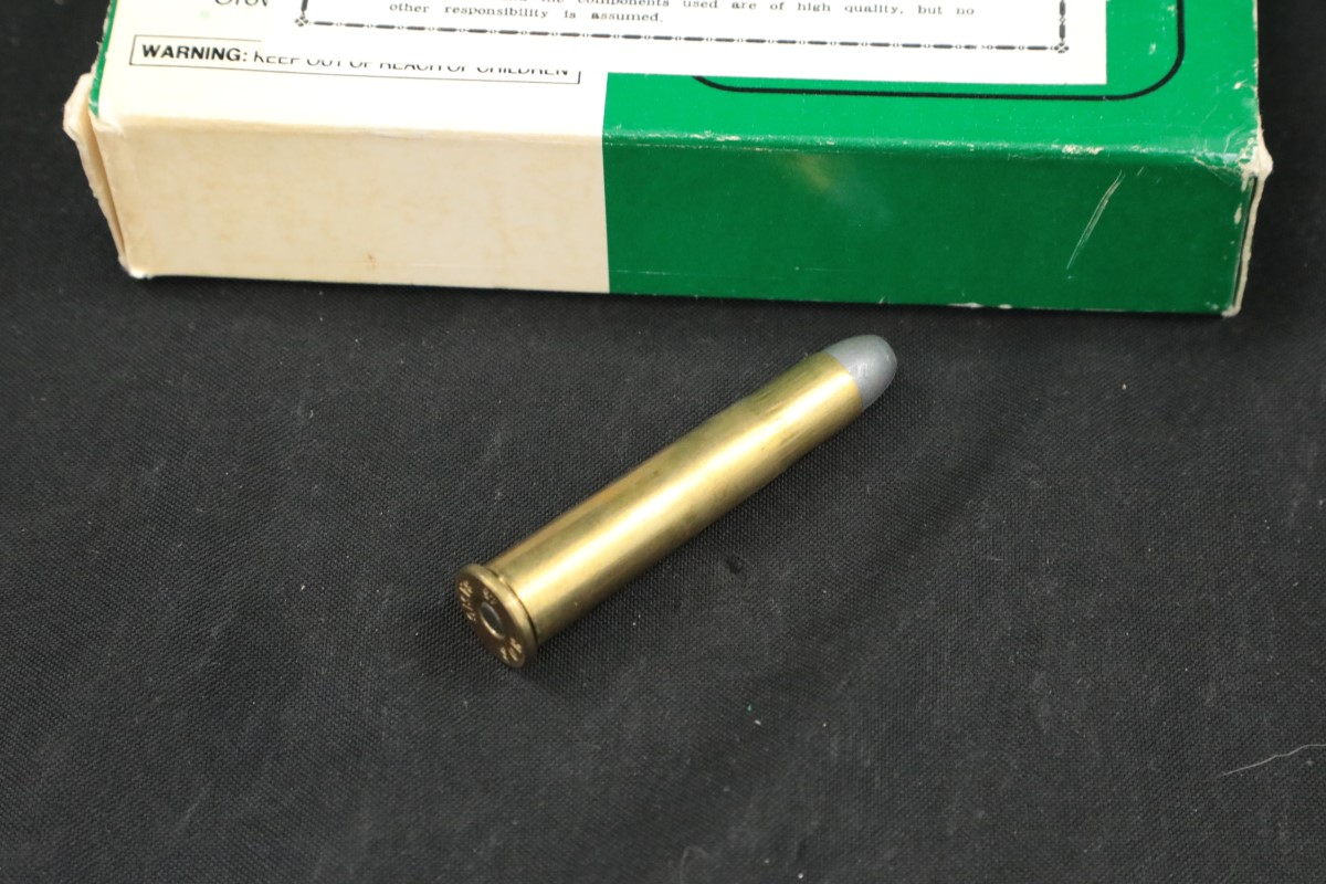 Mixed 22x .40-82 Wcf Vintage Ammunition Win, Rem-Umc & Reloaded Lead ...