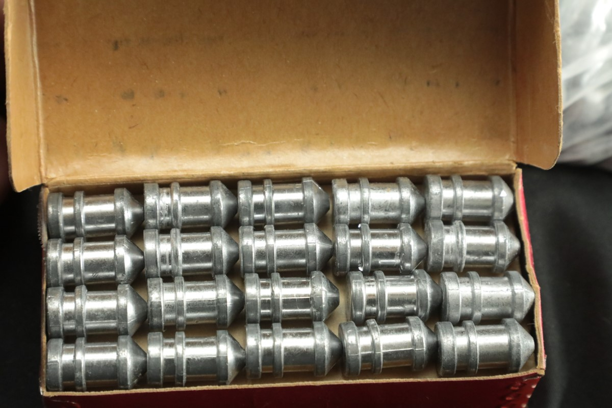 Speer 463x .50 Caliber Lead Round Balls .490 Diameter & 370 Grain Maxi ...