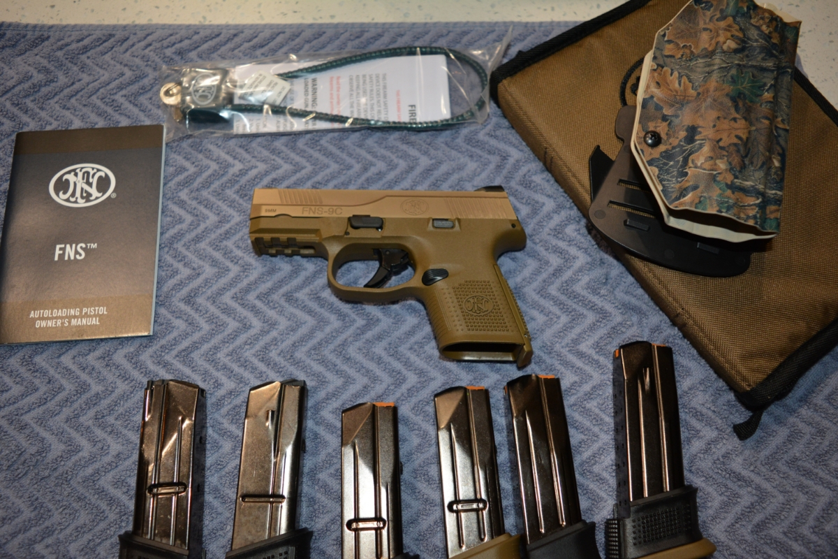 FN-FNS-9C 9MM COMPACT