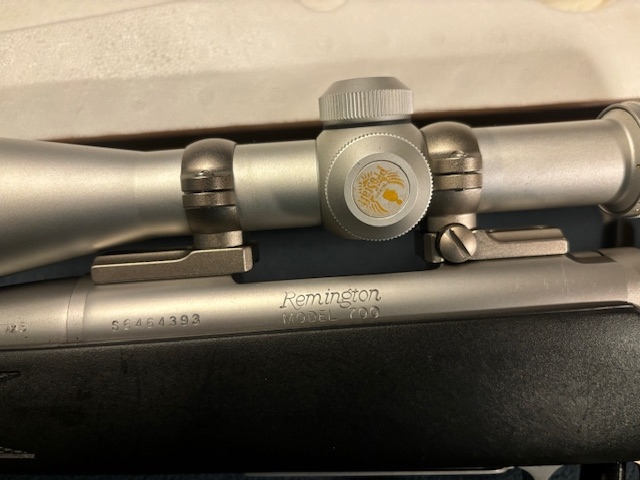 REMINGTON 700 SDS - 300 RUM - LONG RANGE- ALL WEATHER .300 Rem Ultra ...