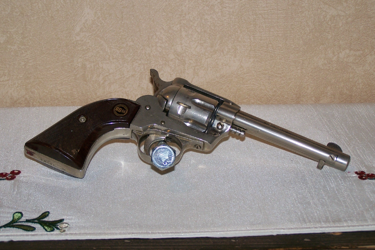 Rohm 66 Nickel 22 Revolver .22 Lr For Sale at GunAuction.com - 14985044