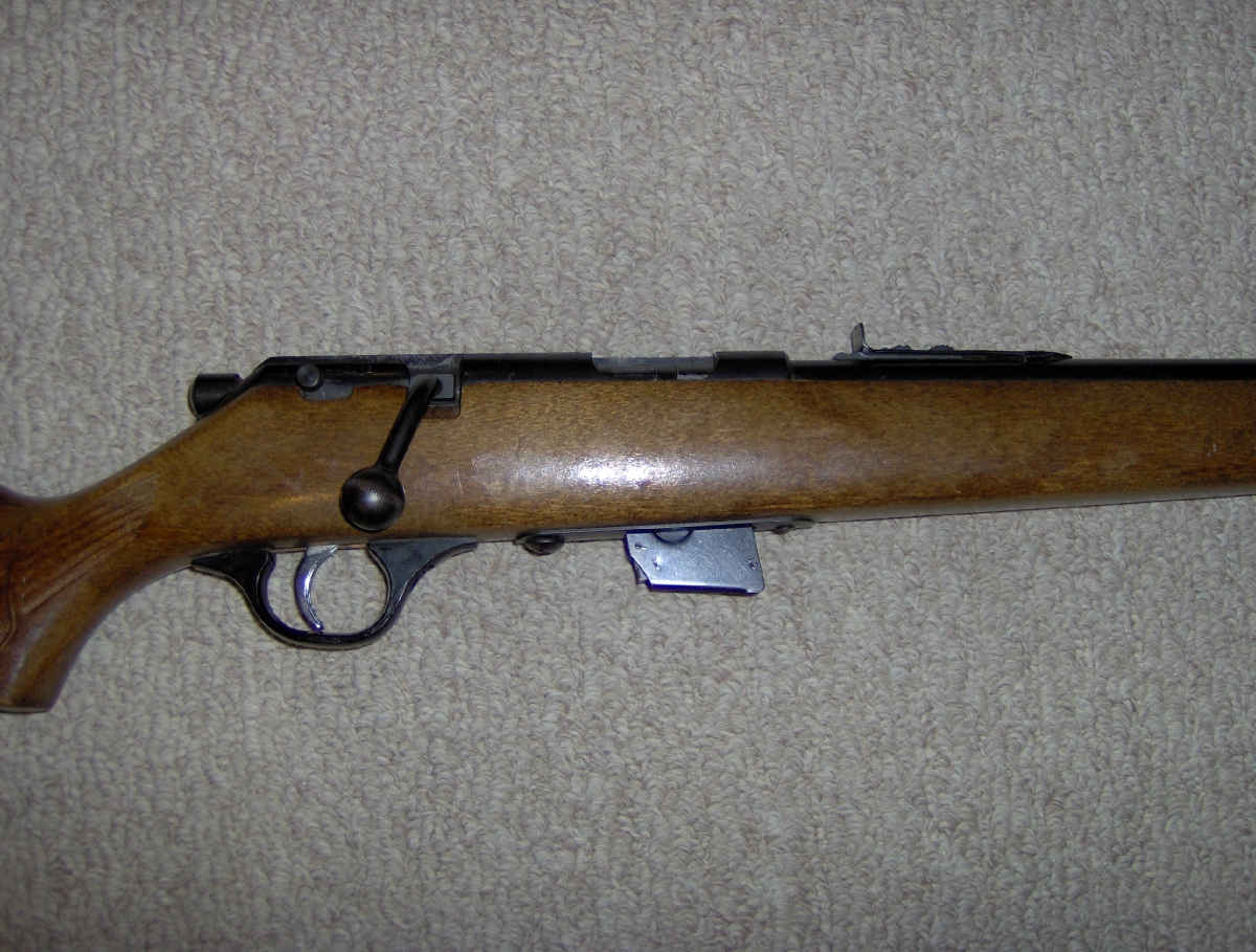 Glenfield Glenfiels (Marlin 780) Model 20 22lr Bolt Action Magazine Fed ...