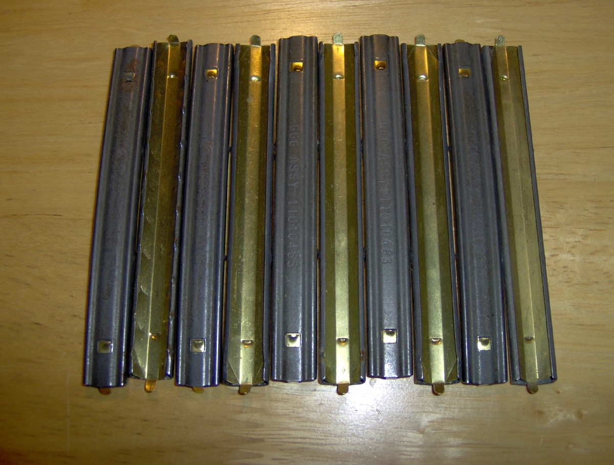 20 223 / 5.56 STRIPPER CLIPS 5.56mm NATO 17127601 - GunAuction.com