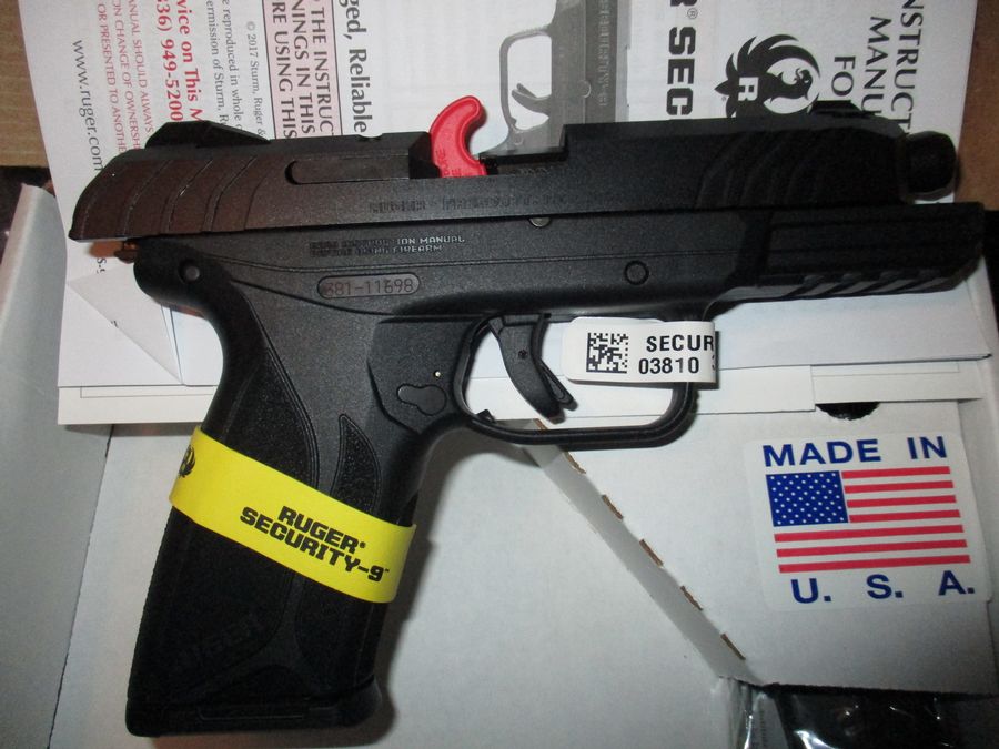 Ruger Sr9mm New- 3810 9mm Luger For Sale at GunAuction.com - 14692233