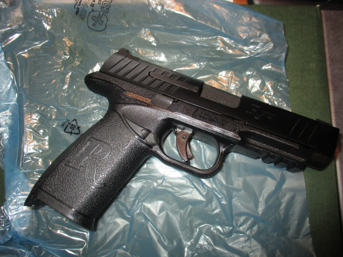 Remington Rp9 9mm Pistol 9mm Luger For Sale at GunAuction.com - 14872273