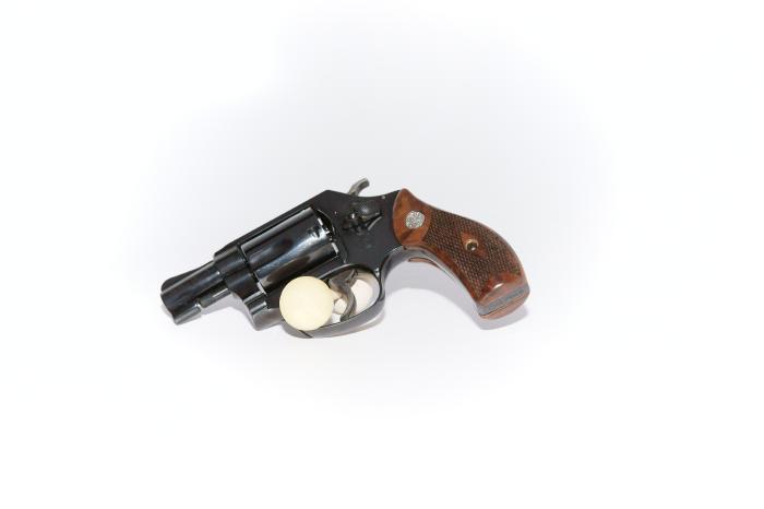 Smith & Wesson M36 CLASSIC REVOLVER 38SPL 1 7/8