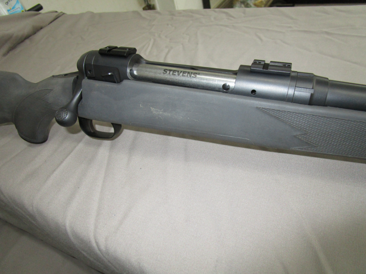 Stevens Model 200 Barrel 22" 25-06, 4 Round Black Synthetic Stock .25 ...