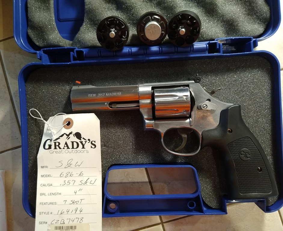 Smith & Wesson S&W 686 Plus 4" .357 Magnum With Crimson Trace ...