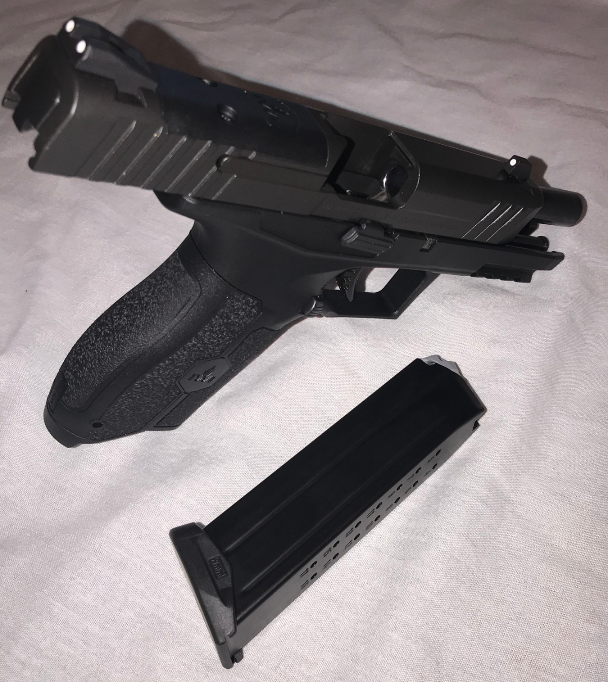 Iwi Masada 9mm Pistol, Black - M9orp17 Nib 9mm Luger For Sale at ...