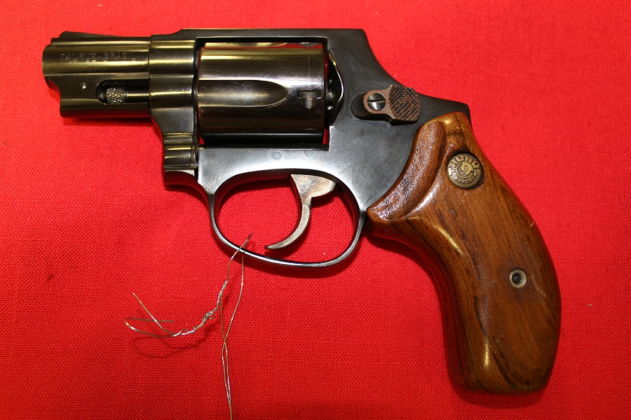 Taurus Model 85 Concealed Hammer .38 Special For Sale at GunAuction.com ...