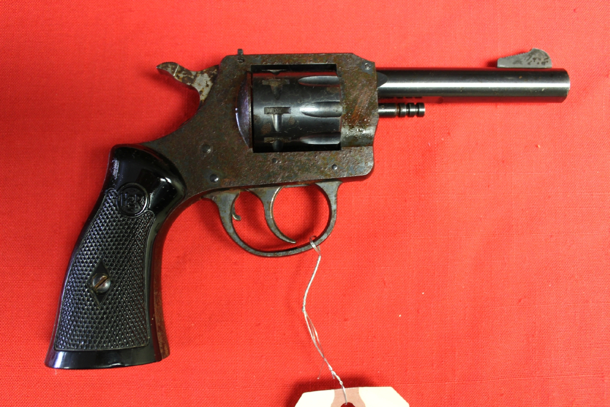 Harrington & Richardson H&R Model 929 .22 Lr For Sale at GunAuction.com ...