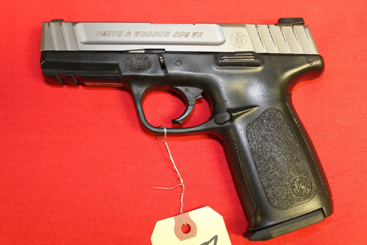 Smith & Wesson Sdv9 Ve Stainless 17 Round 9mm Luger For Sale at ...