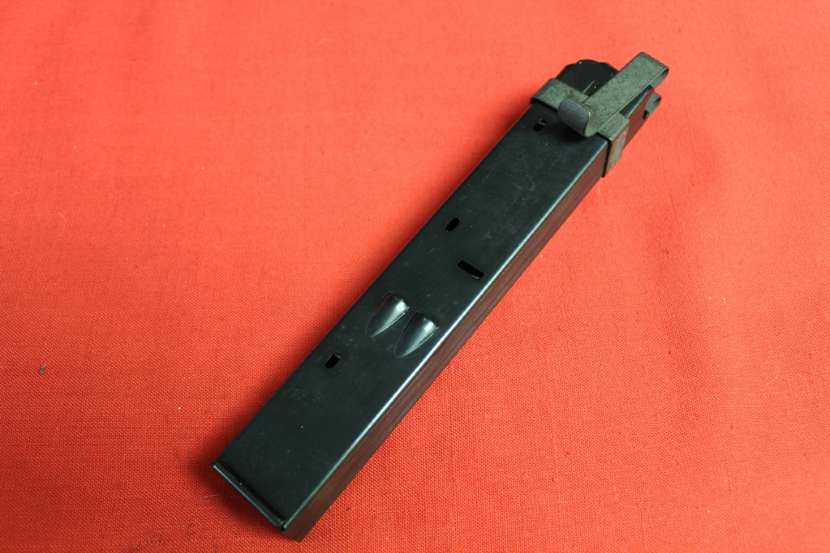 Uzi 32 Round With Loader .32 S&W For Sale at GunAuction.com - 15829108