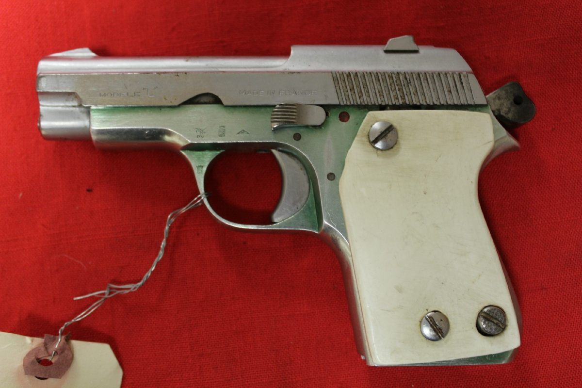 Unique Model L .22 Lr For Sale at GunAuction.com - 16205500