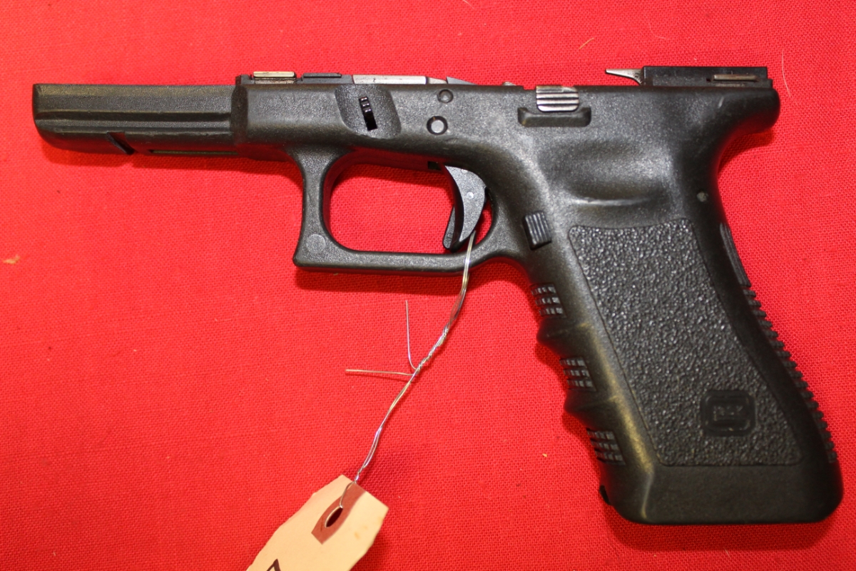Glock 17 Gen 3 Complete Frame Assembly 9mm Luger For Sale at GunAuction ...