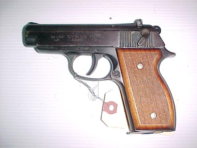 Sterling Arms Corporation Mark II Model 402 32ACP