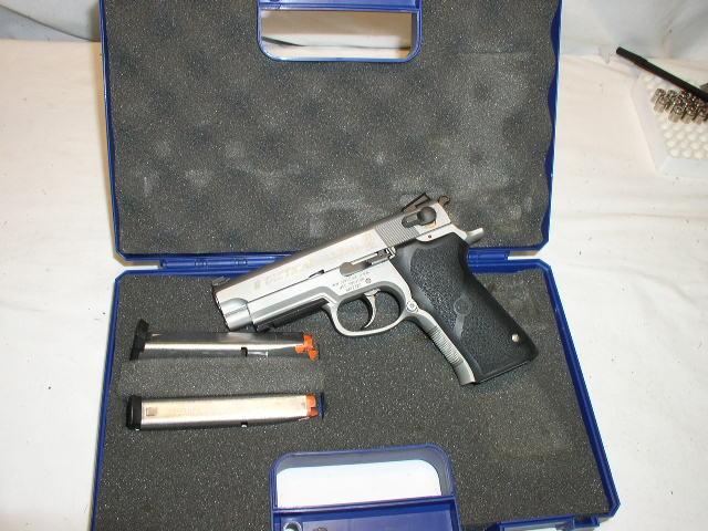 Smith & Wesson 5903tsw With Night Sights For Sale at GunAuction.com ...