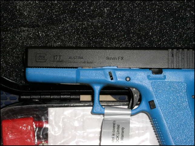 Glock G17t Simunition Training Gun For Sale at GunAuction.com - 6764186