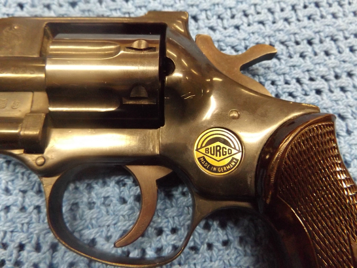 Burgo 108s .32 S&W Long 7 Shot 2.75" Barrel With Box. (3722-0119) .32 S ...