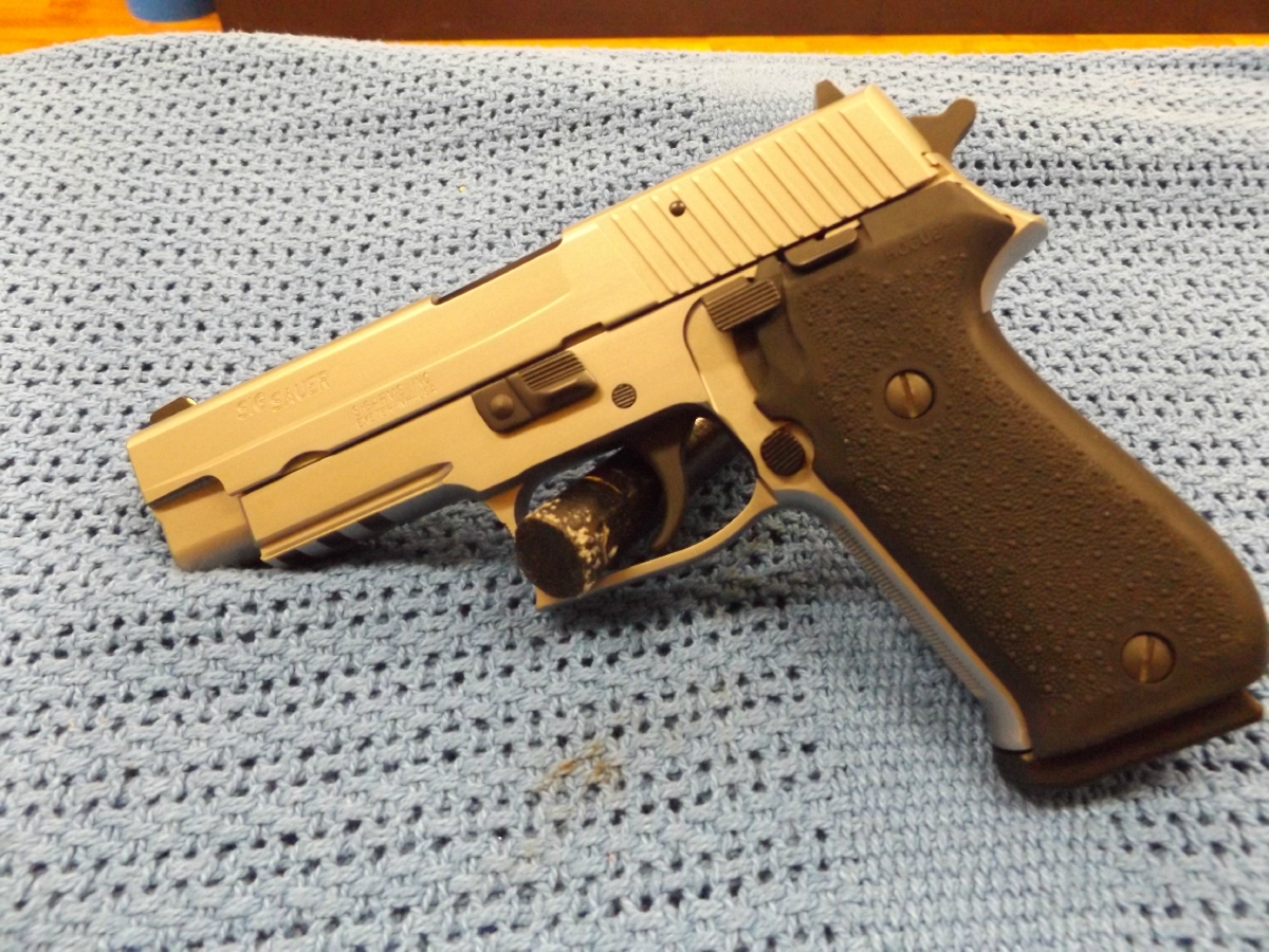 Sig Sauer P220St .45acp (4038-0719)