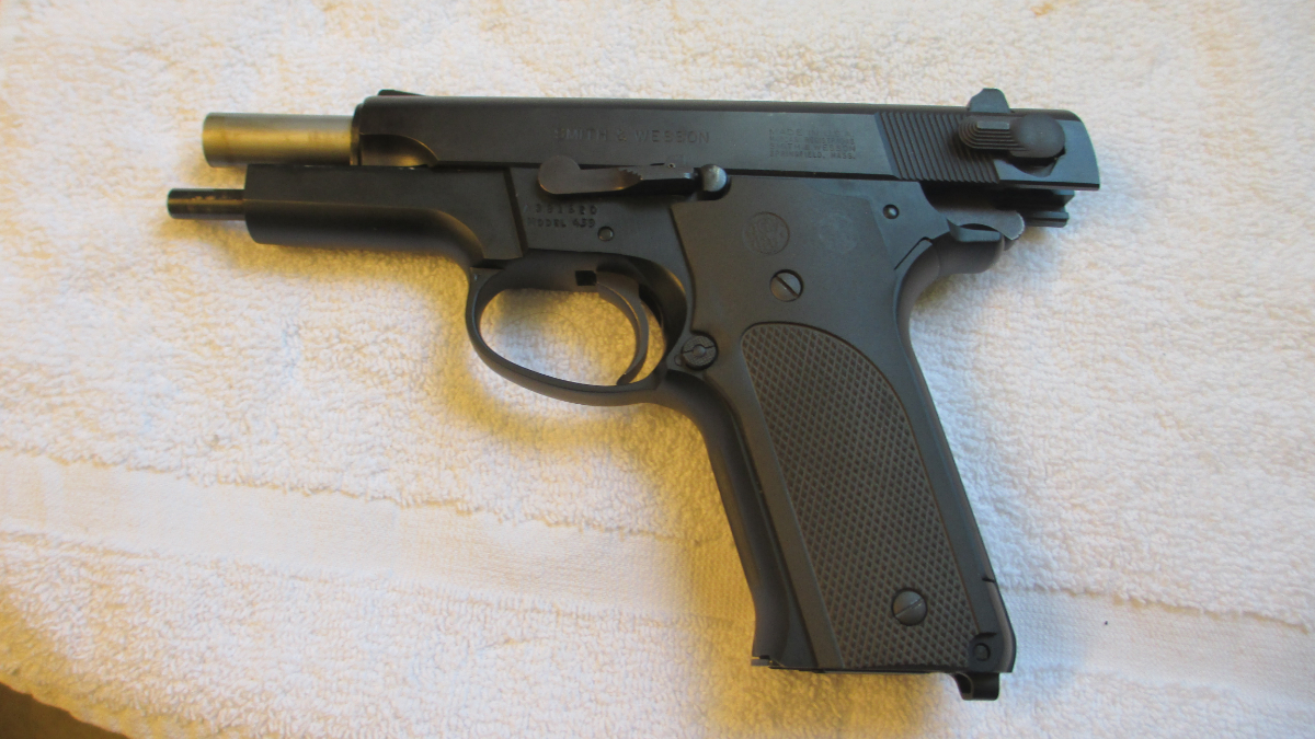 Smith & Wesson MODEL 459 PISTOL - LIKE NEW 9mm Luger 17230158 ...
