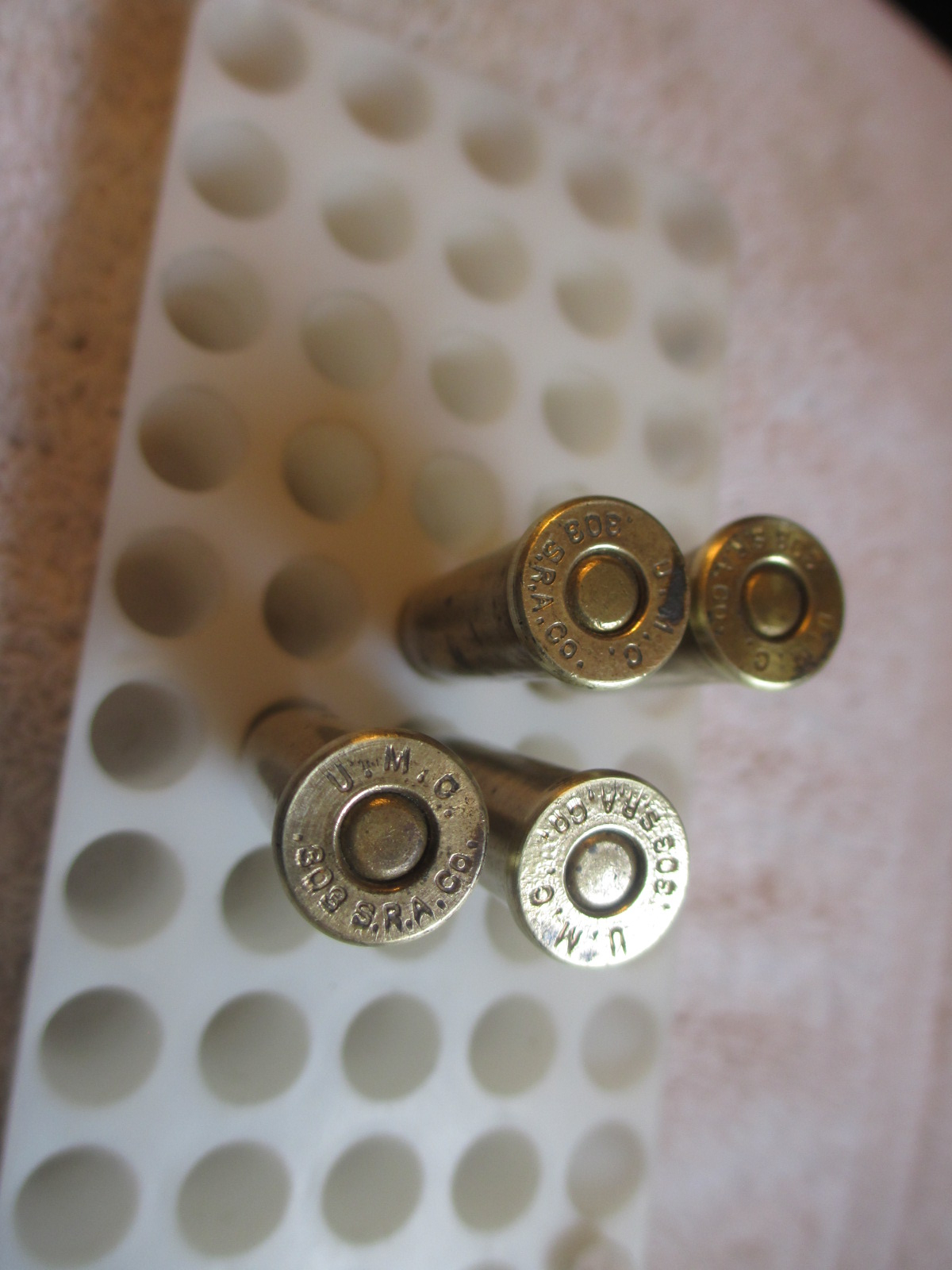 LOT OF 4 ROUNDS - 303 SAVAGE "MINI" CARTRIDGES WITH AN UNUSUAL/SCARCE ...