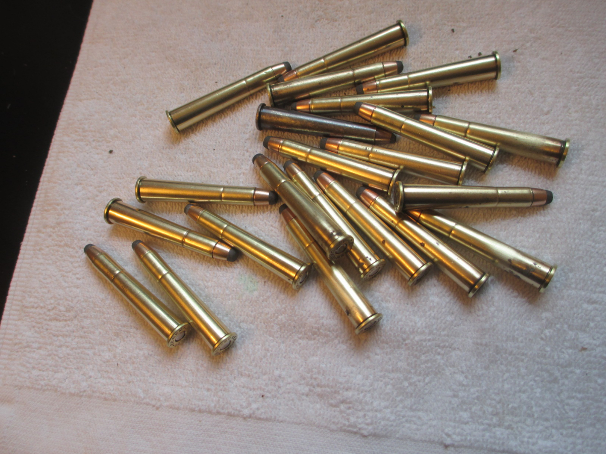 22 ROUNDS OF 32-40 AMMO .32-40 Ballard 17305751 - GunAuction.com