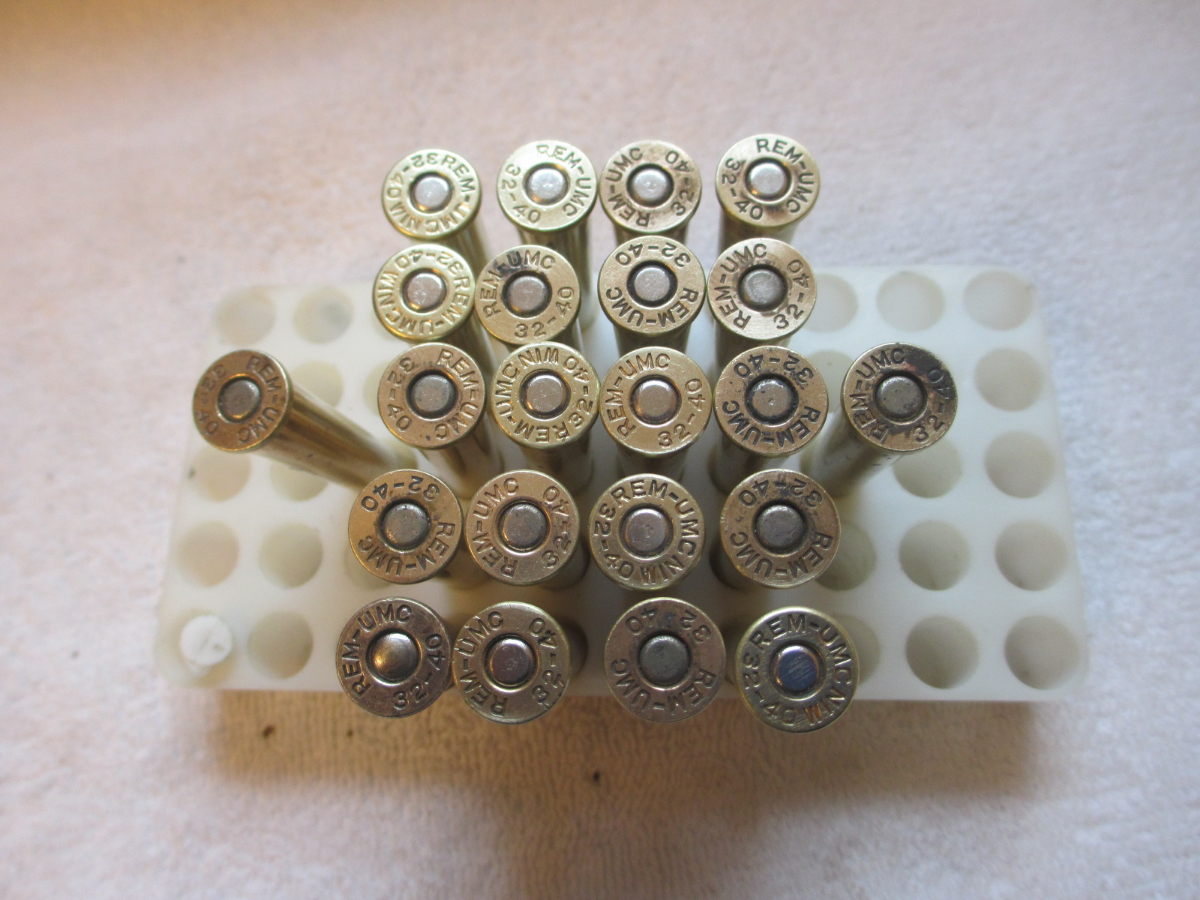 22 ROUNDS OF 32-40 AMMO .32-40 Ballard 17305751 - GunAuction.com