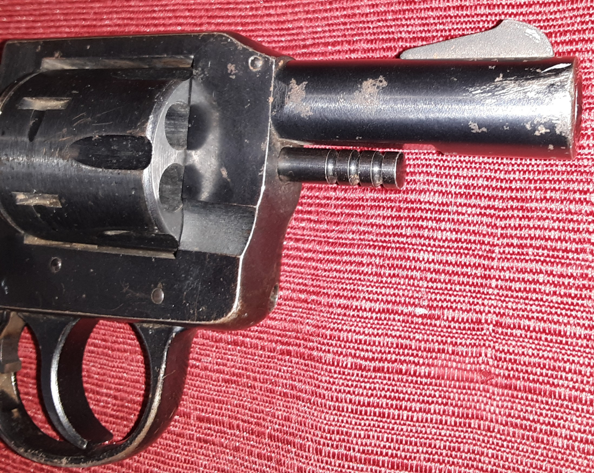 H&R Model 732 6-Shot Revolver - 2-1/2" .32 S&W For Sale at GunAuction ...