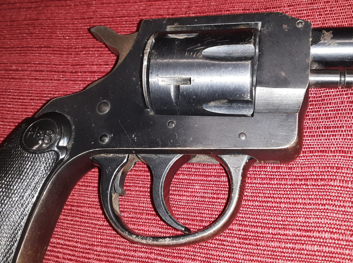 H&R Model 732 6-Shot Revolver - 2-1/2" .32 S&W For Sale at GunAuction ...