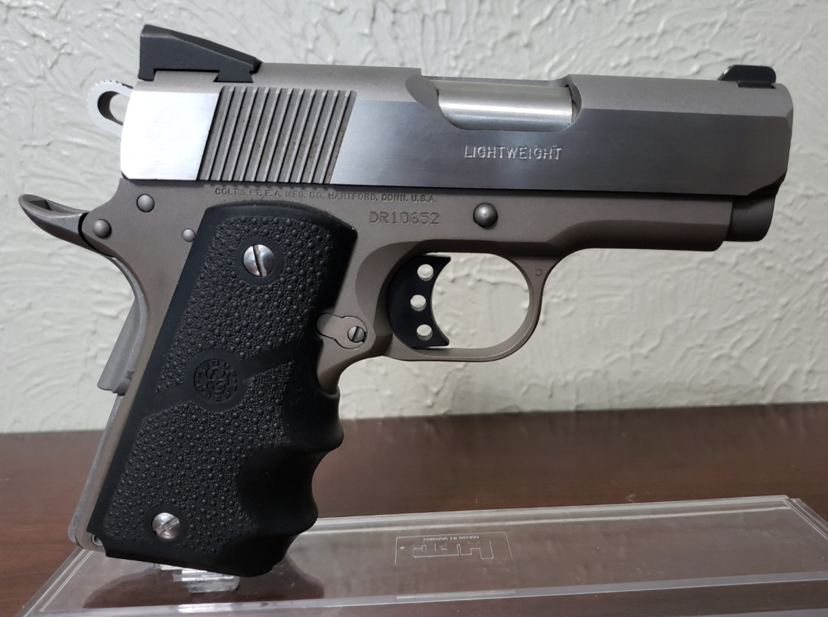 Excellent Condition Colt Defender Series 90