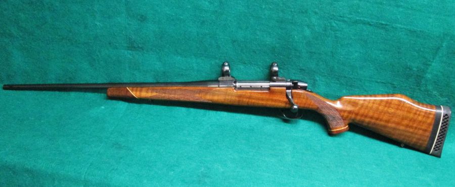 Weatherby Inc Mod. Mark V Left Hand 24 Inch Ported Barrel Gorgeous High ...