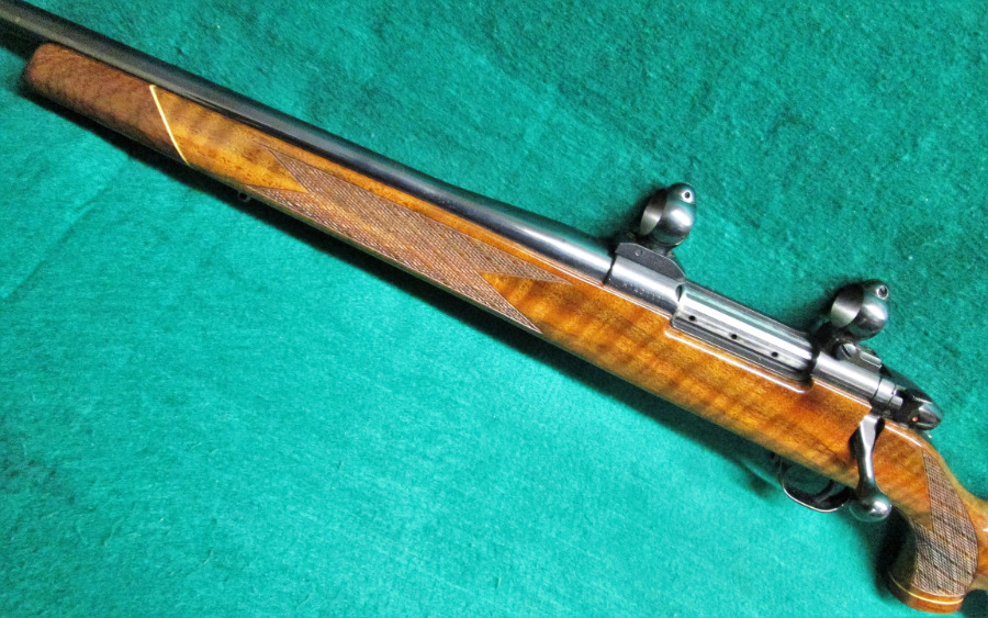 Weatherby Inc Mod. Mark V Left Hand 24 Inch Ported Barrel Gorgeous High ...