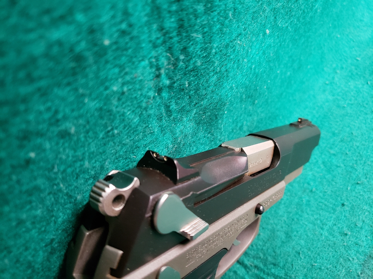 Sturm, Ruger & Co. Model - P89 Da/Sa W-Safety/Decocker 4.5 Inch Barrel ...