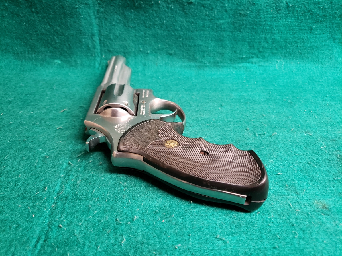 Taurus Model 65. Stainless. Double Action. 4 Inch Barrel. 6-Shot ...