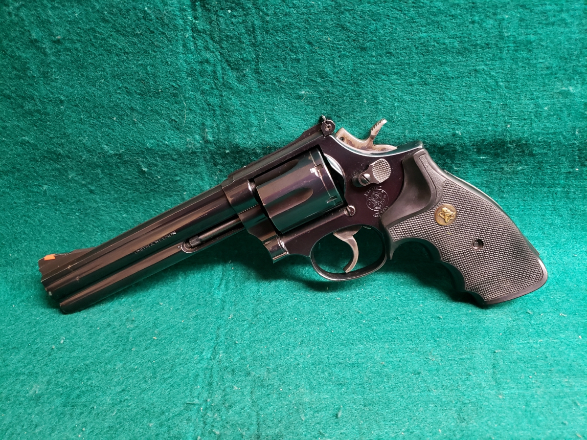 Smith & Wesson Model 586 (Pre Lock. No Dash) - Blued. Double Action. 6 ...