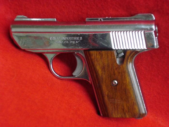 Davis Industries Model P-32 Cal. 32 Auto Pocket Pistol. For Sale at ...