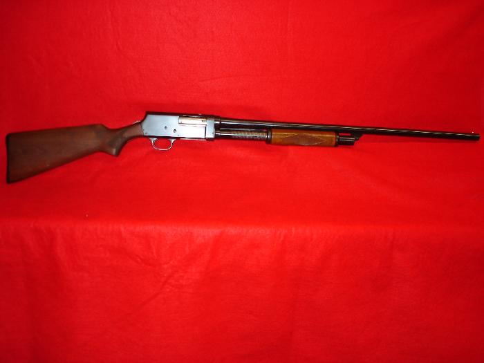 WESTERN FIELD BY STEVENS MOD. 520 .16ga. PUMP SHOTGUN - VERY CLEAN!