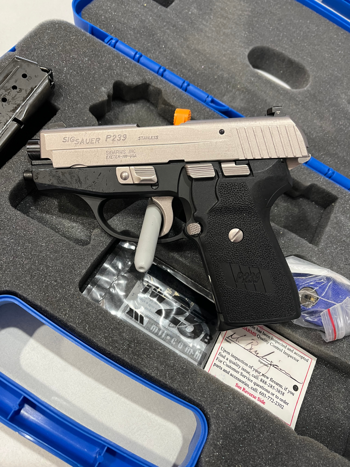 SIG Sauer SIG P-239 True Two Tone, .40 S&W 17273742 - GunAuction.com