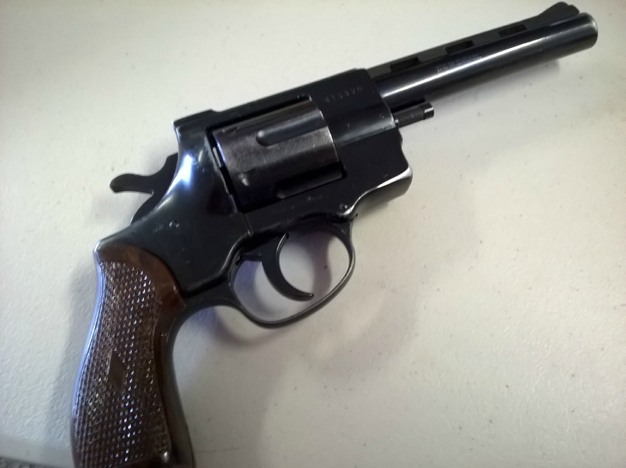 Burgo Unique Vintage Hw38, 5" Vented 6-Shot .38 Special For Sale at ...