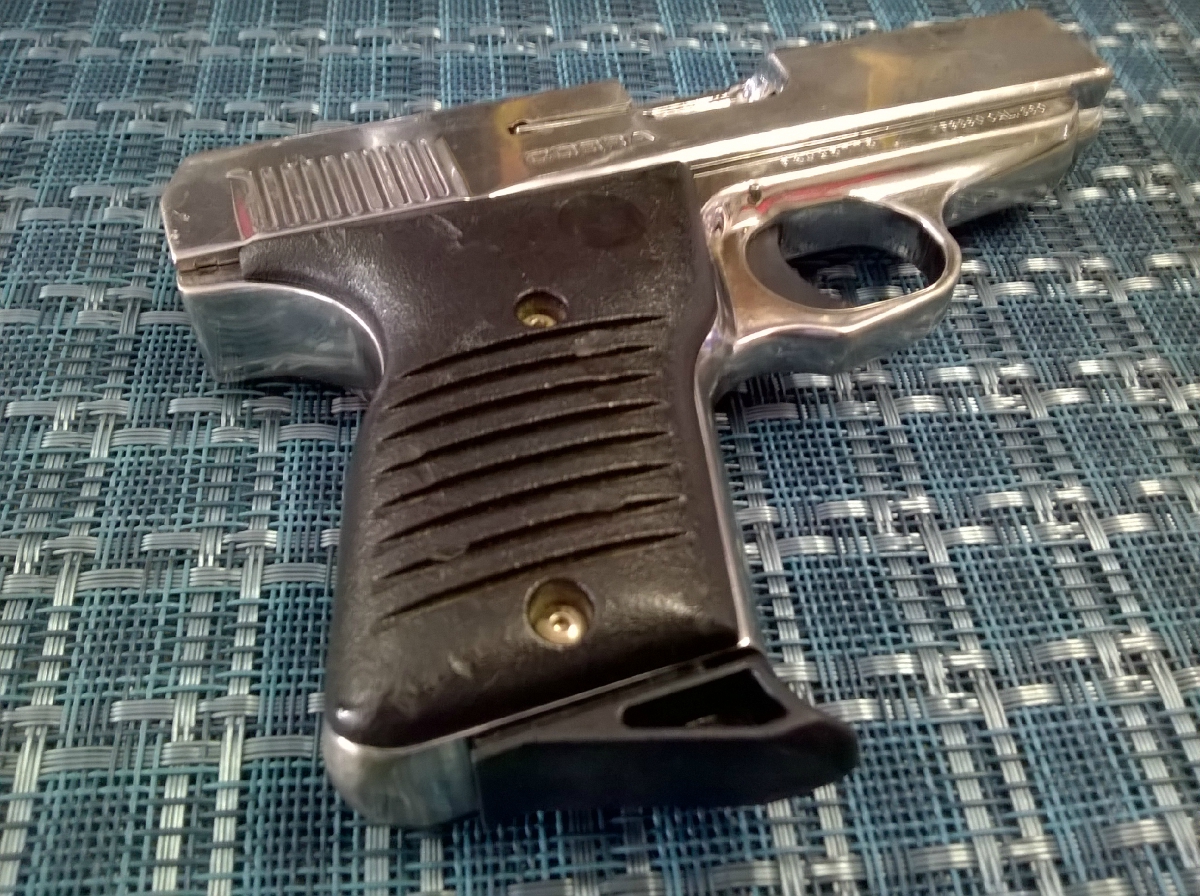 Cobra Fs380 .380 Pistol, In Very Good Condition, $.01 Open, No Reserve ...