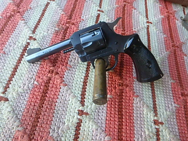 32 H&R Model 732 H&R 32 Cal Model 732 Like New 4 Inch Barrel .32 S&W ...