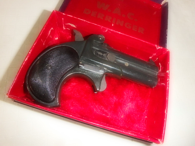W.A.C. West Germany 22 Cal W.A.C. West German Derringer In Box World ...