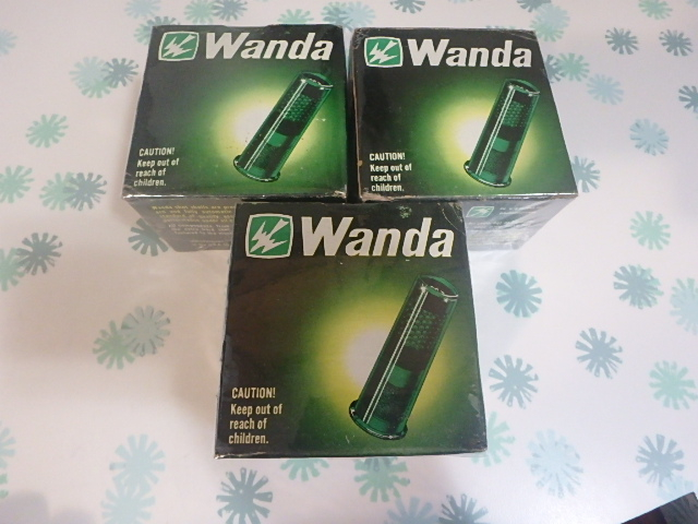 3 NEAT FULL 20 GA GREEN SEE THROUGH WANDA BOXES ALL FULL 9 SHOT 7-1/2 ...